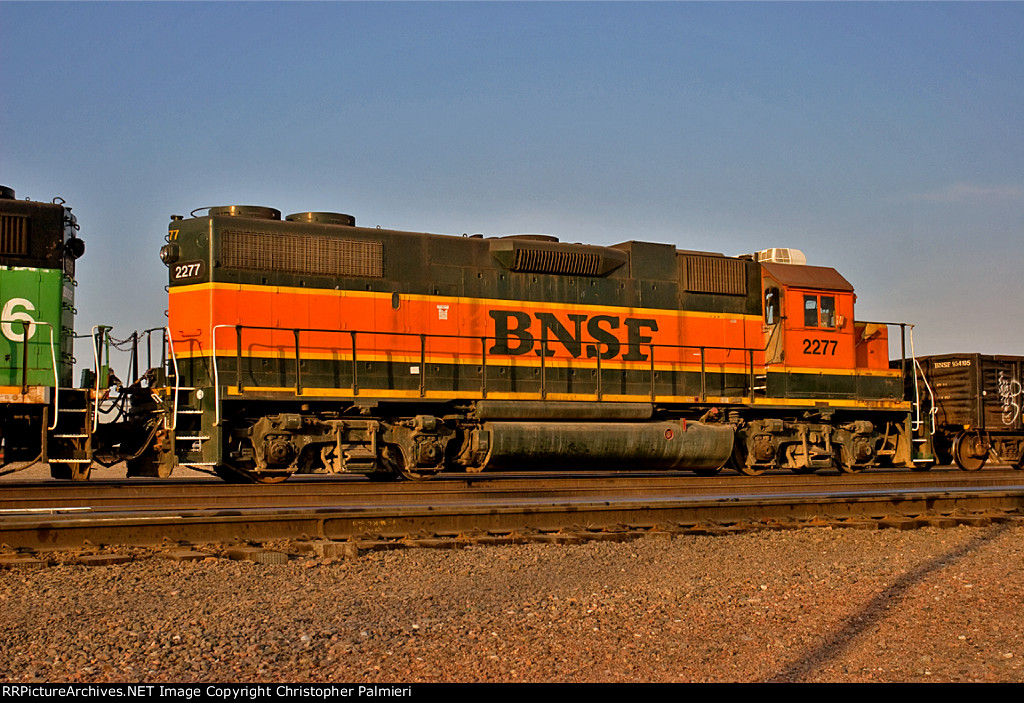 BNSF 2277